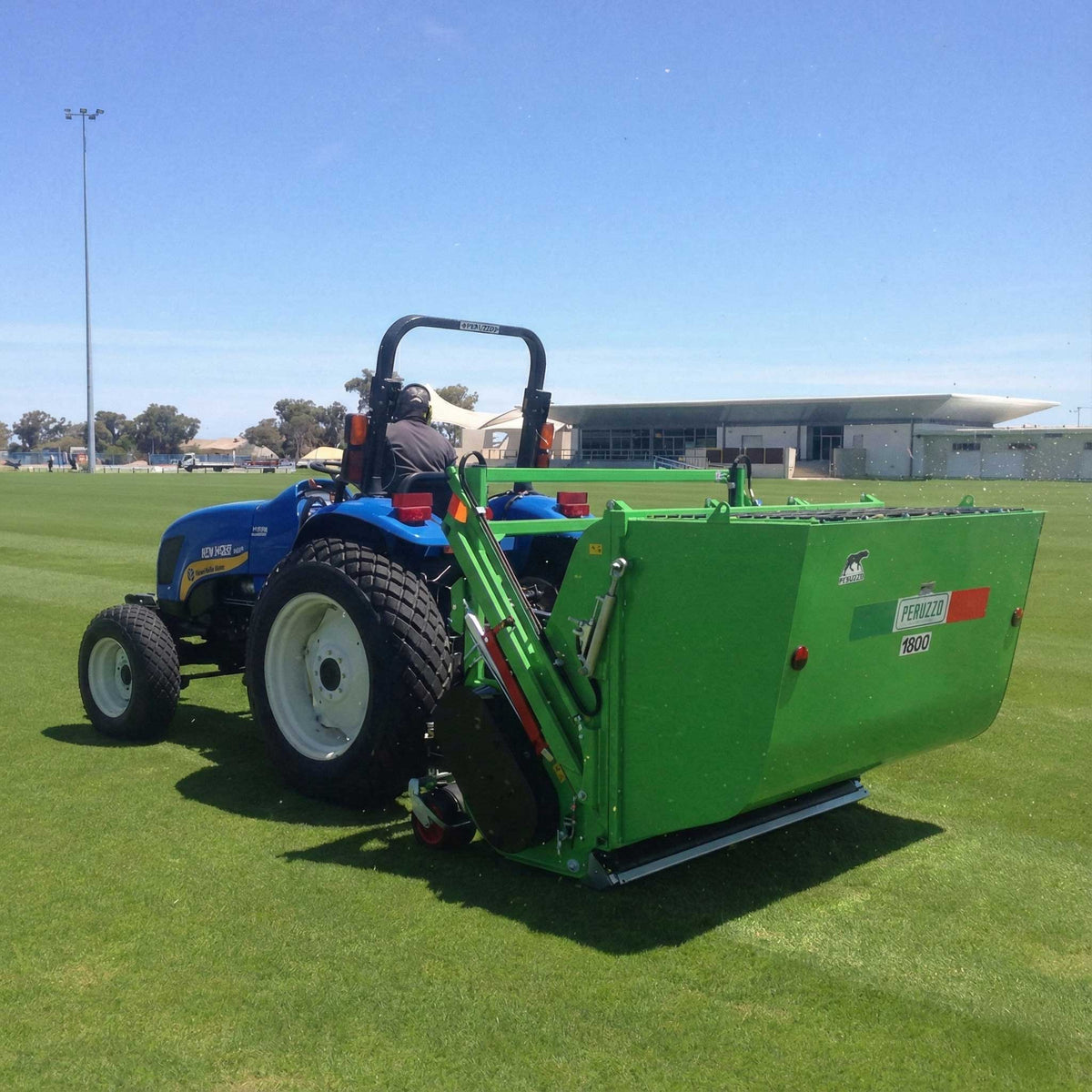 Peruzzo Panther Professional 1800 Flail Collector Mower, 70" Working